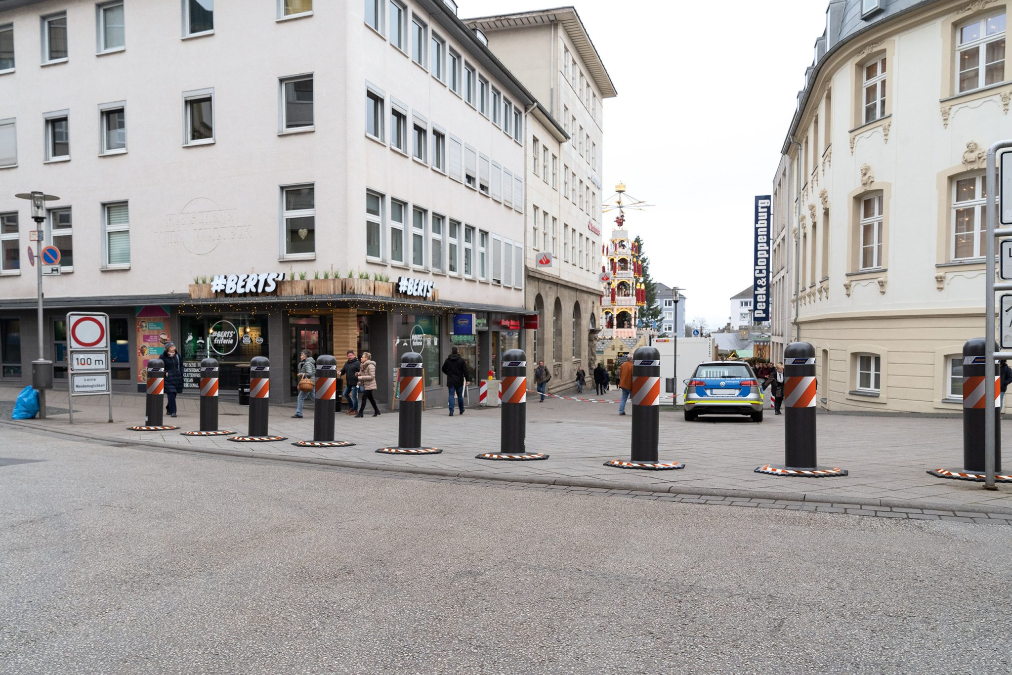 Mobile Vehicle Barriers | Fen-Bay Services Ltd